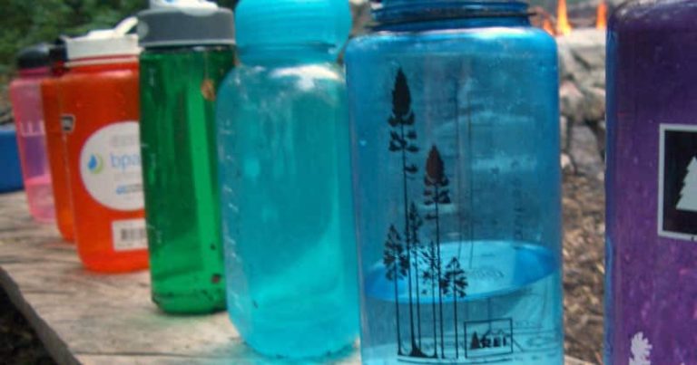 Stay Hydrated: How Much Water for Hiking? Your Essential Guide - Joey ...